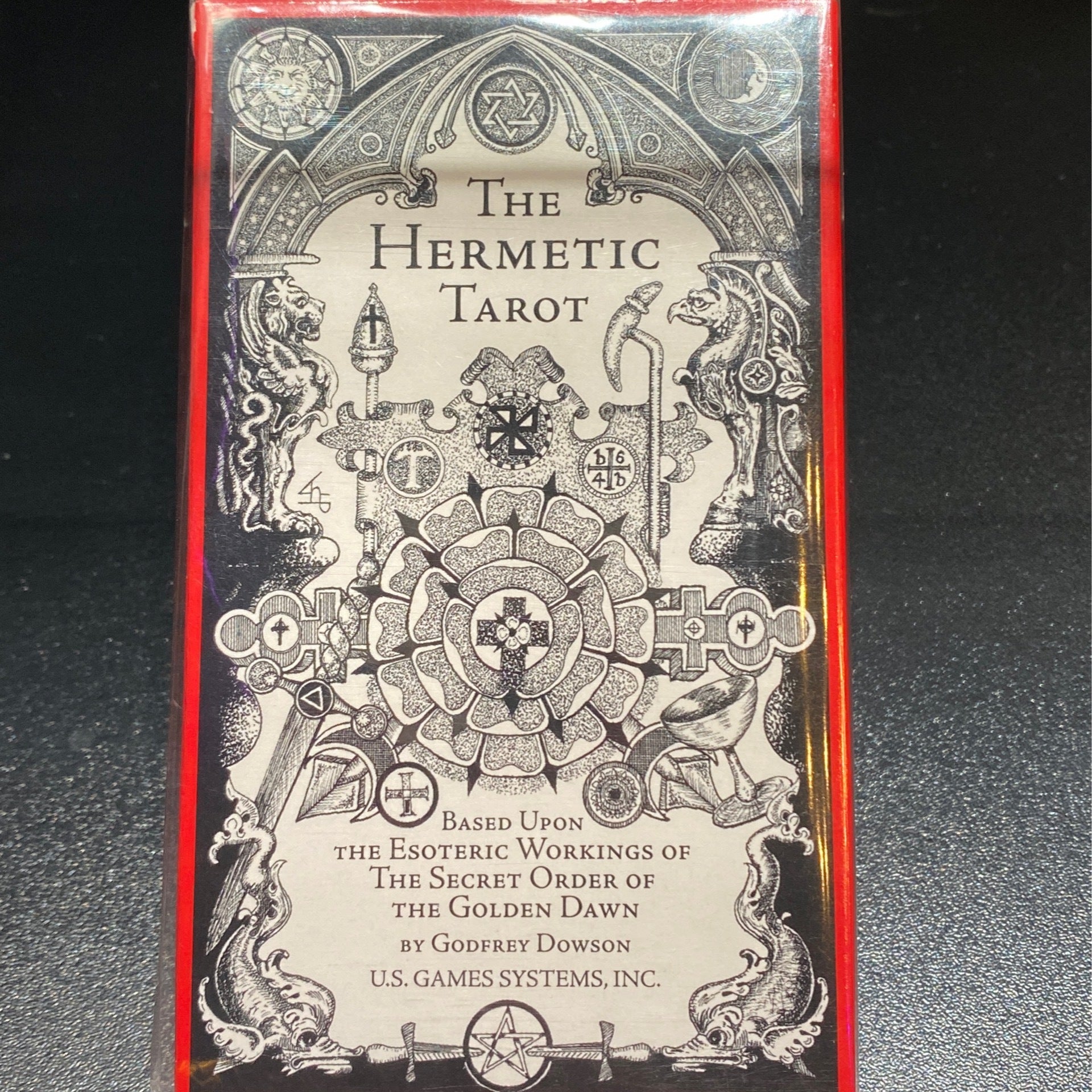 The Hermetic Tarot | Vedic Moons Metaphysical Shoppe